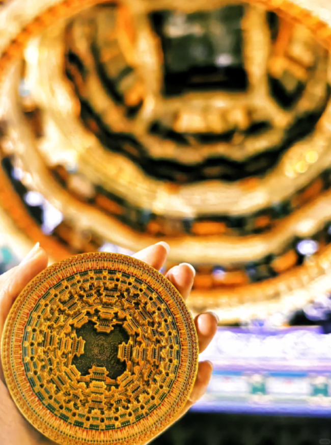 中国通讯社-Explosive! "The ceiling within the ceiling", who snatched it?